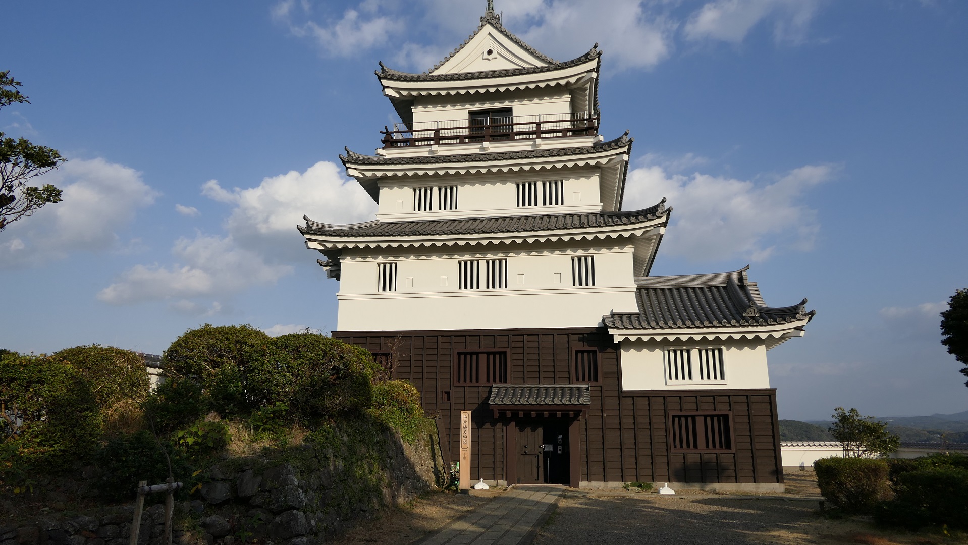 90.Hirado Castle Part2 – 日本200名城バイリンガル (Japan's top 200 castles and ruins)