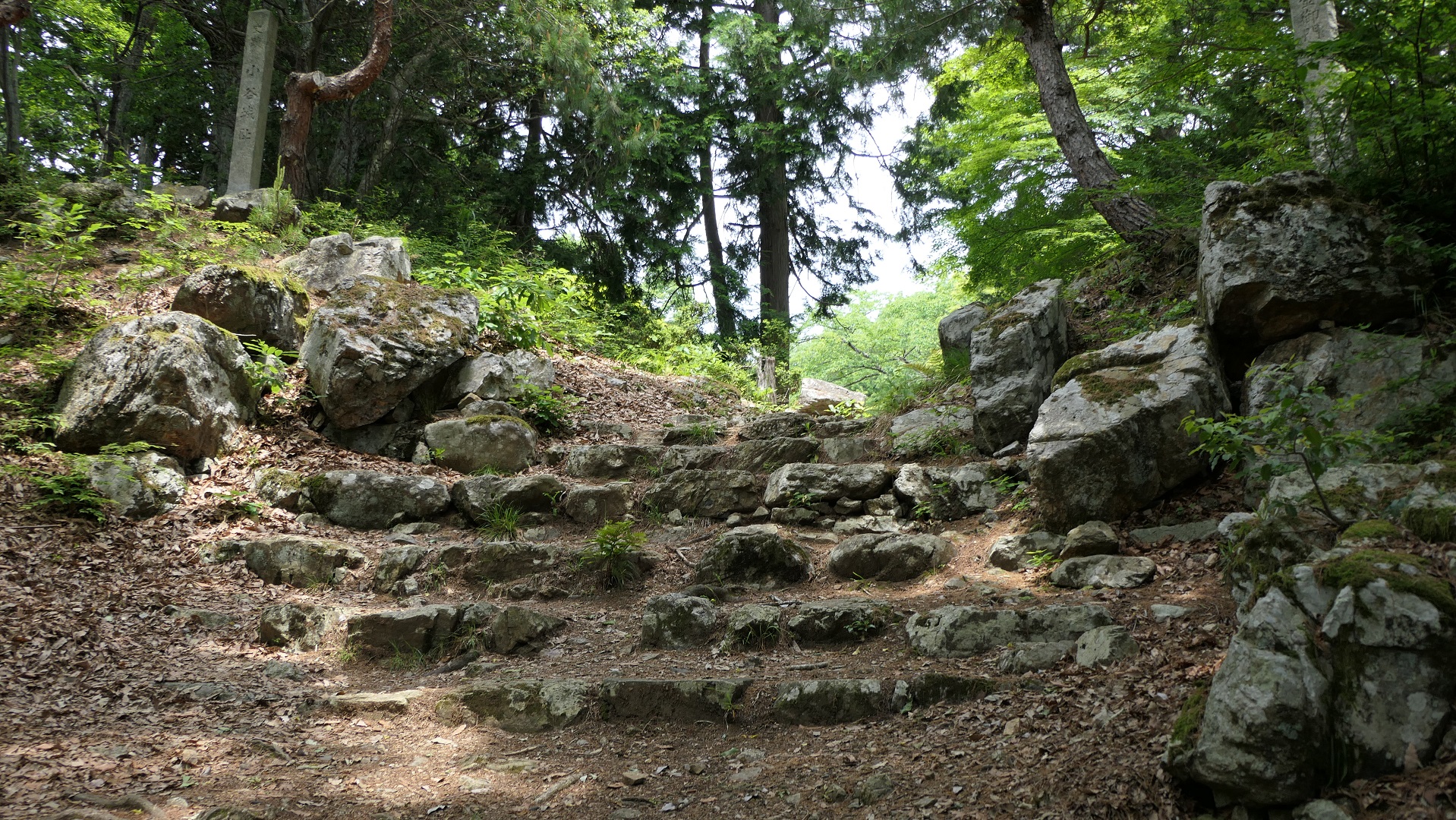 156.Kamaha Castle Part3 – 日本200名城バイリンガル (Japan's top 200 castles and ruins)