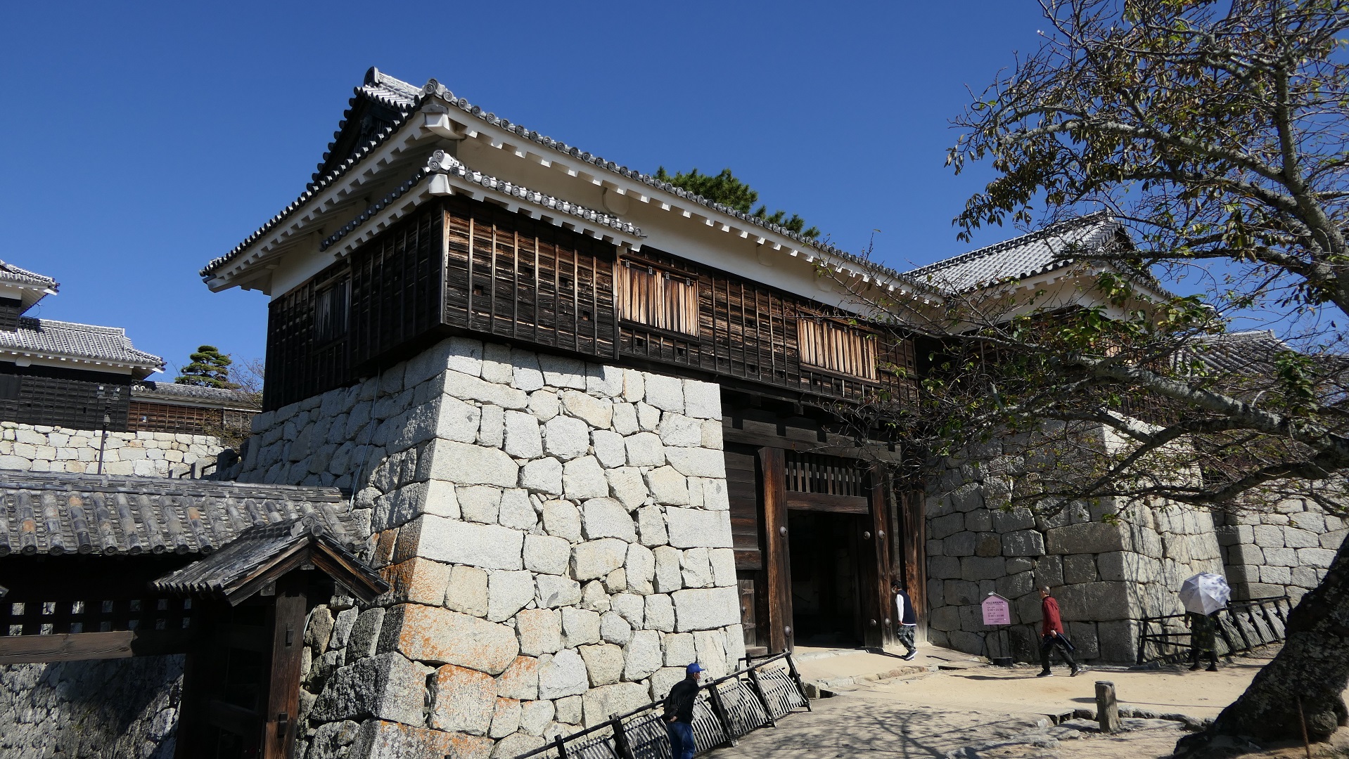 81.Matsuyama Castle Part2 – 日本200名城バイリンガル (Japan's top 200 castles and ...